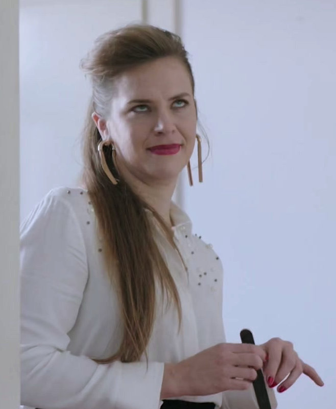 Petra Nesvačilová ve filmu Ten, kdo tě miloval (2018, režie Jan Pachl ...
